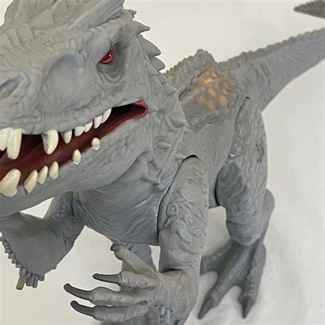 2014 Hasbro Jurassic World Indominus Rex 20” Dinosaur Toy W Lights And