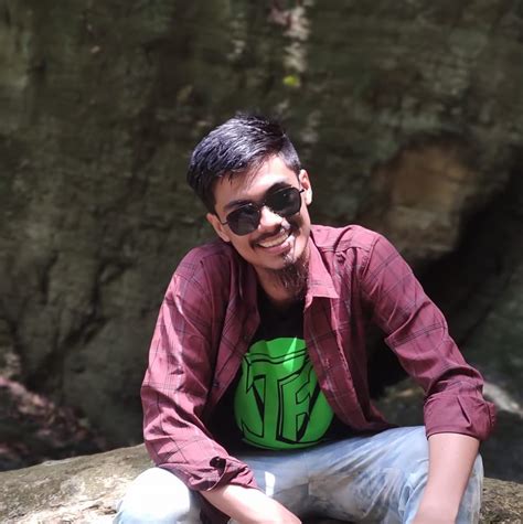 সার্জিস ভাই কল দিয়েছিলো নাহিদ ভাইকে পদ্মায় যাওয়ার জন্য আবু বকর