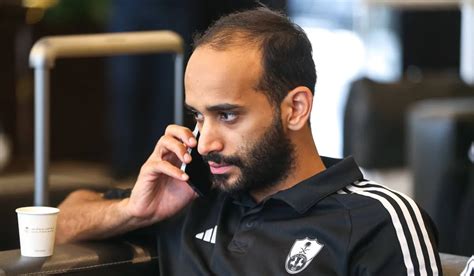 الأهلي يعلن إصابة عطيف بـالرباط الصليبي
