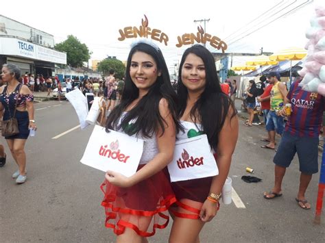 Carnaval 2019 Plaquinha E Legenda Na Fantasia Viram Mania Pelo País Fotos