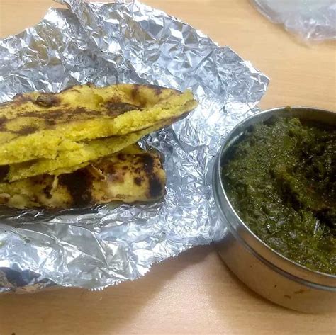 How To Make Sarso Ka Saag Aur Makki Ki Roti Recipe