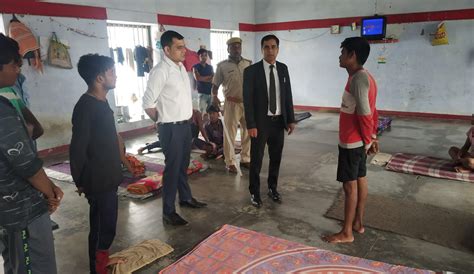 जिला जज ने किया कारागार का निरीक्षण Dainik Janwani