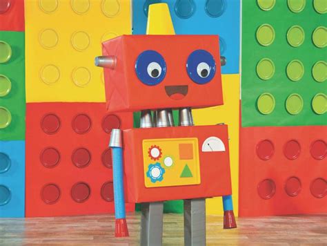 Поделка робот своими руками 69 фото идей изделий в виде робота из подручных материалов