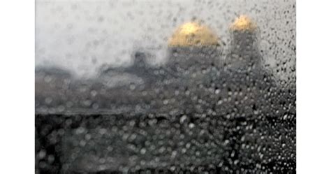 Жълт код за 18 области за четвъртък заради проливни дъждове