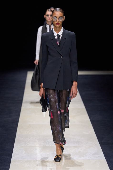 Emporio Armani S S 2025 With Juliane Santos And Anna Ushenko