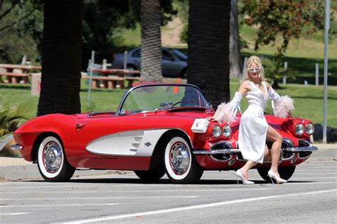Pixie Lott In Bikini Top On The Set Of A Music Video In Los Angeles 03