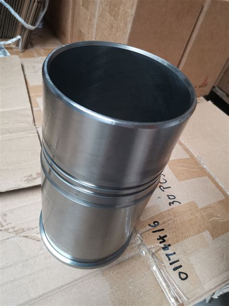 Deutz Parts Diesel Engine Tcd2013 Cylinder Liner 04901316 Buy Deutz