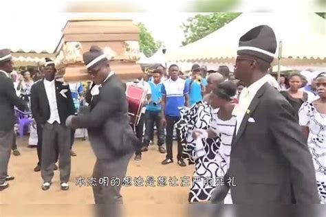 黑人抬棺火遍全网知道一次收费多少吗价格非常昂贵 收费 全网 黑人