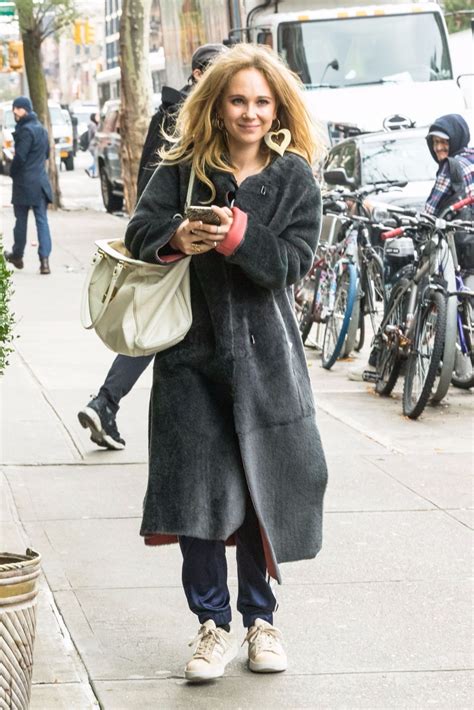 Juno Temple Casual Style New York 11142017 • Celebmafia