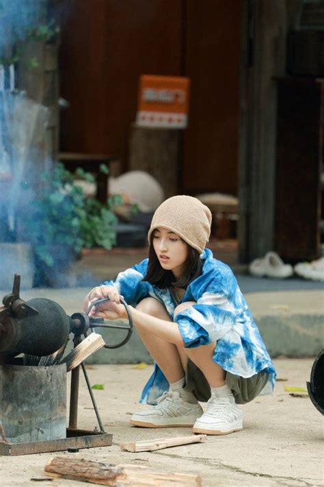 张子枫《向往的生活》剧照 解码“向往的ootd”！ 搜狐大视野 搜狐新闻