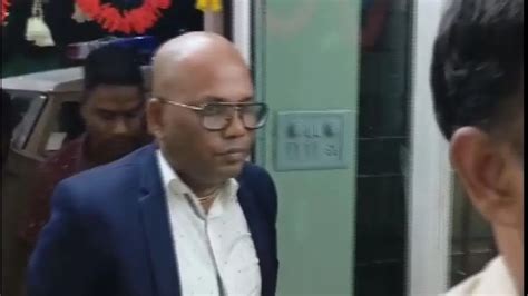 Amid I T Crackdowns Fake Income Tax Officer Dupes Bolangir Doctor Of