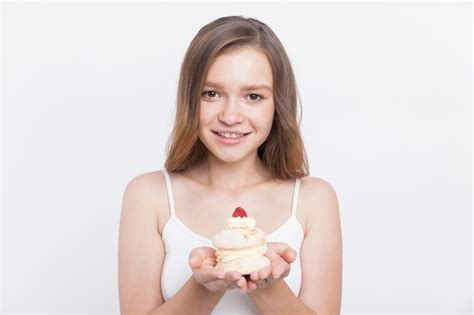 Premium Photo Girl With Tasty Dessert