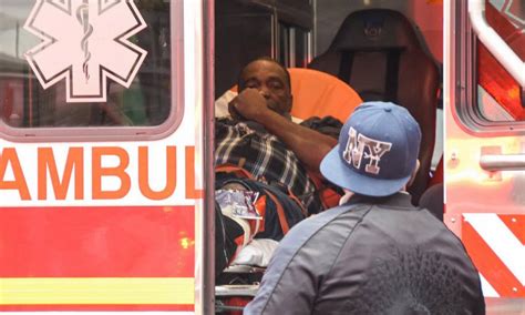 Pelo Menos Quatro Pessoas Foram Mortas Em Tiroteio Em Nova York
