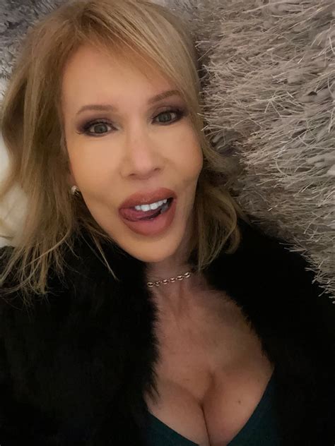 Erica Lauren On Twitter 𝕮𝖍𝖗𝖎𝖘𝖙𝖒𝖆𝖘 𝕰𝖛𝖊 🎄😘 Whats For Dinner Sweetie