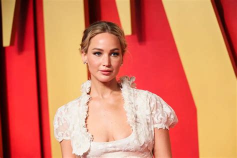 Amy Schumer Se Abre Sobre Su “rostro Hinchado” Y El Síndrome De Cushing