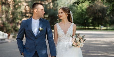 Your Most Common Wedding Budget Questions Answered