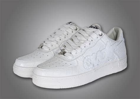 Drakes Ovo Collaborates On A Bathing Apes Bape Sta Sneaker News