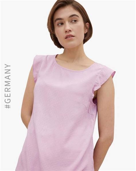 Buy Striped Round Neck Top Online At Best Prices In India Jiomart