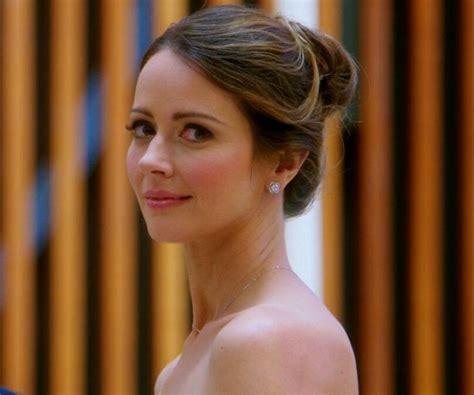 Amy Acker Amy Acker Pretty Hairstyles Beautiful Female Celebrities