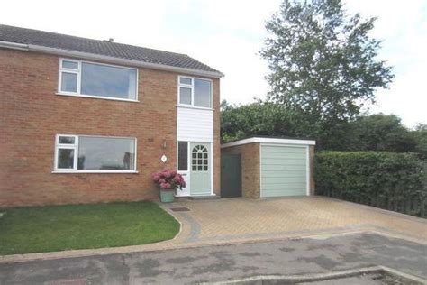 Property Valuation 1 Lodge Road Fleckney Leicester Harborough Le8 8bx