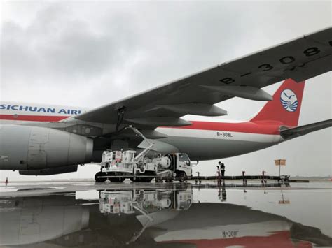 西咸新区空港新城“航权开放助力打造国际航空枢纽”入选全面深化服务贸易创新发展试点最佳实践案例界面新闻