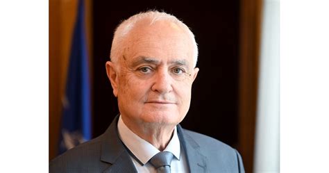 Атанас Запрянов Способностите на армията за гасене на пожари са лимитирани