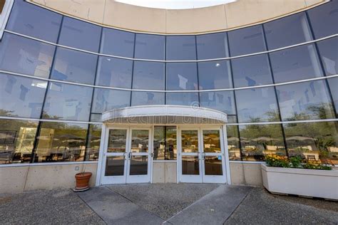 Sunny View Of The Campus Of The University Of Texas At Dallas Editorial Stock Image Image Of