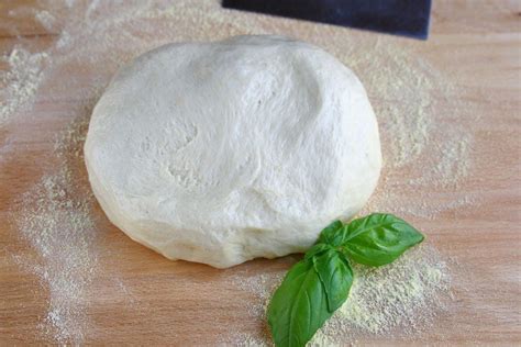 Тесто за пица с мая