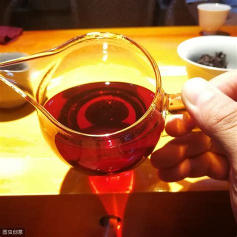 35歲男子，深夜心梗猝死，醫生：她的妻子脫不了關係 每日頭條