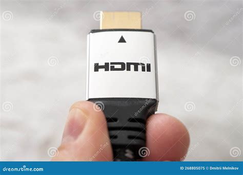 Hdmi Signal Splitter With One Input And Four Outputs To Extend The