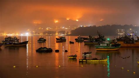 Chile Reporta Más De 300 Incendios Forestales Activos Telesur