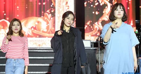 송가인 정미애 홍자 미스트롯 진선미 나란히 리허설 삼매경 포토엔hd