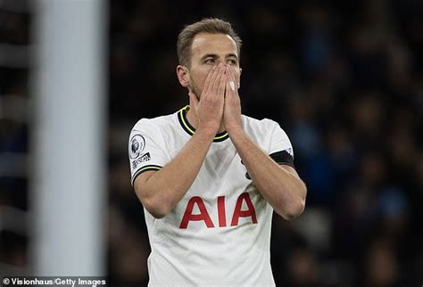 Manchester United Are Eyeing A Stunning Summer Swoop For Harry Kane
