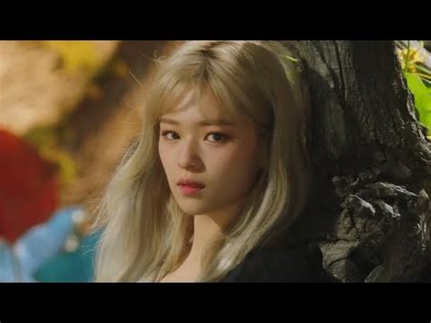 TWICE 'MORE & MORE' but it's only JEONGYEON - YouTube