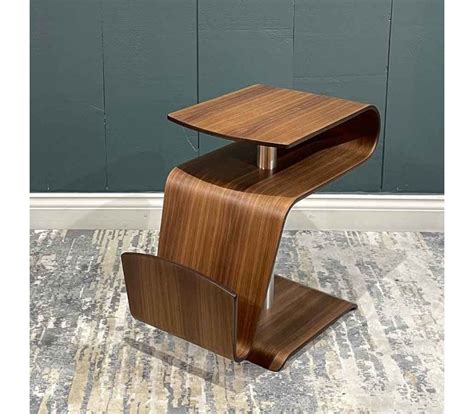 Conform Timeout Side Table With Magazine Holder