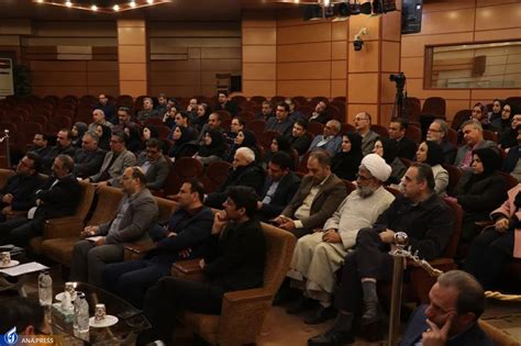 تصویر نشست سراسری مدیران گروه زبان و ادبیات فارسی دانشگاه آزاد