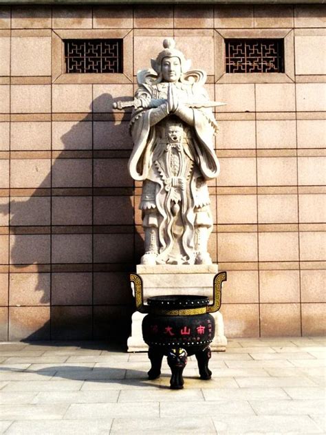 煙臺記憶壽 福雙全之地 壽比南山 福如東海南山大佛景區之行 每日頭條