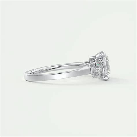 Womens Asscher Shape Diamond Wedding Ring At ₹ 96000piece In Surat