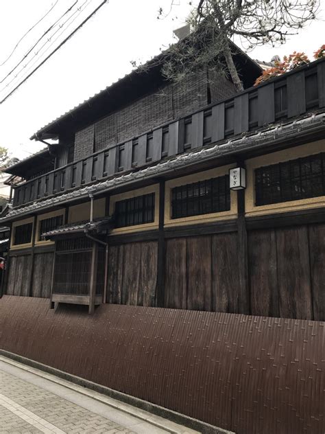 2024丰国神社游玩攻略 外面有一个很粗矿的石柱上 去哪儿攻略