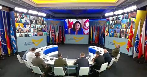 „მწამს რომ უკრაინა ისტორიის სწორ მხარეს დგას“ ზურაბიშვილმა „ყირიმის პლატფორმას“ მიმართა