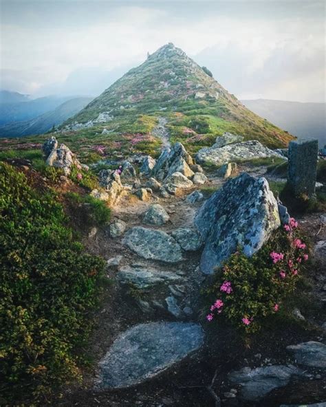 Чорногора гірський масив в Українських Карпатах 🇺🇦 Цікаві факти вершини озера і маршрути