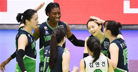 포토 2세트 따낸 현대건설