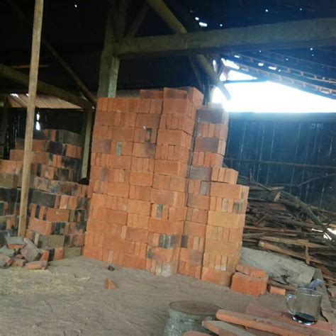 Jual Bata Merah Pres Expose Shopee Indonesia