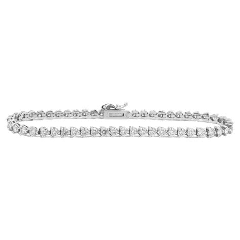 14 Karat White Gold Diamond Tennis Bracelet For Sale At 1stdibs