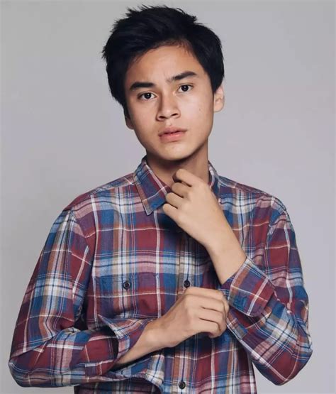 10 Potret Terbaru Firman Ferdiansyah Pemeran Ben 7 Manglingi