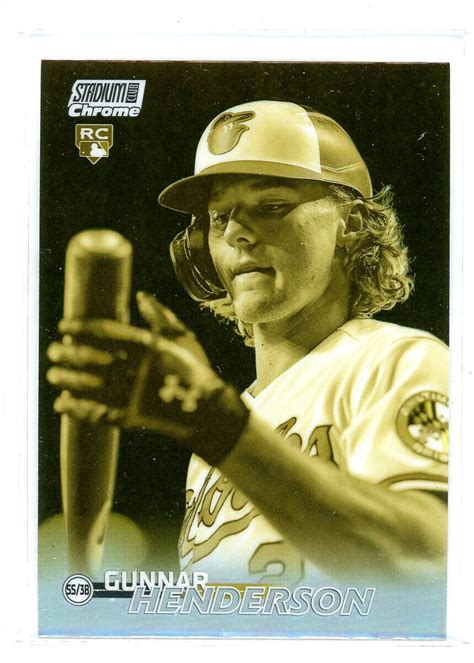 2023 Topps Stadium Club Chrome Gold Minted Refractor 19 Gunnar