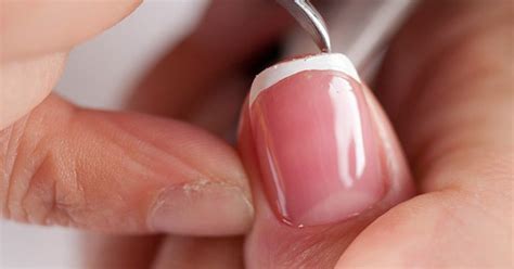 The Hidden Health Risks Of Gel Manicures The Hearty Soul
