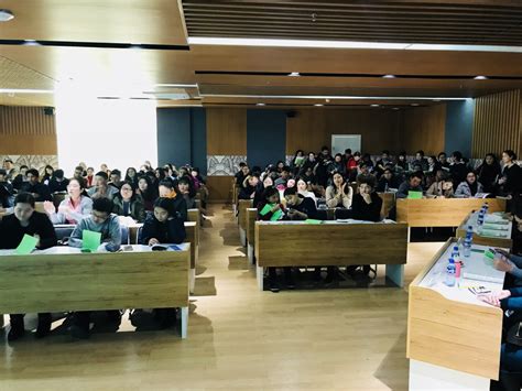 “Мэргэжлийн хөтөлбөр сурталчлах өдөрлөг” амжилттай болж өндөрлөлөө Монгол Улсын Их Сургууль