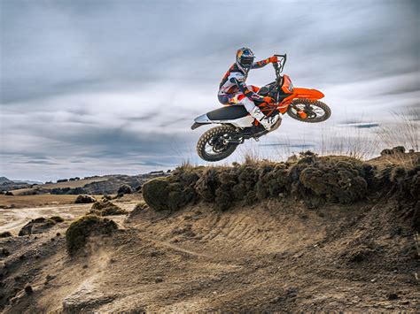 New 2025 Ktm 390 Enduro R Motorcycles In Albuquerque Nm Orange Grey