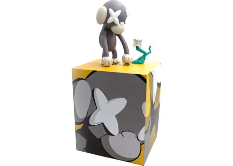 Nito Otin Vinyl Figure Fw22 Us